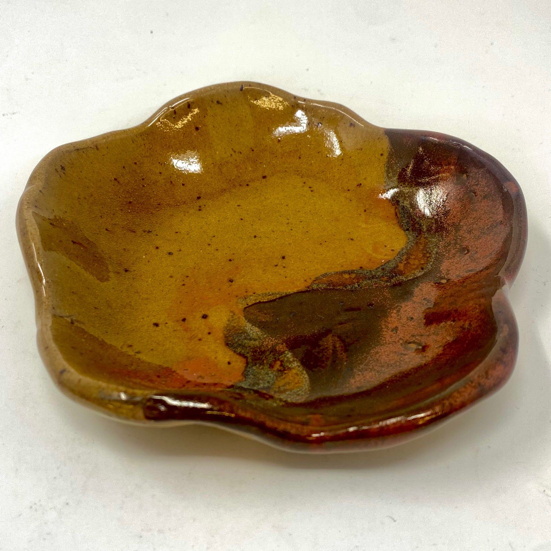 cp0930 746 | Scalloped Brown Tray | Appalachian Arts Craft Center